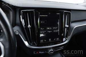 Zils Volvo V60 2019 Rīga, ar dzinēja tilpumu 2.00 L un nobraukumu 210 tūkst. km par 14700 €, foto 20 vietnē AUTOMOTO.COM.LV