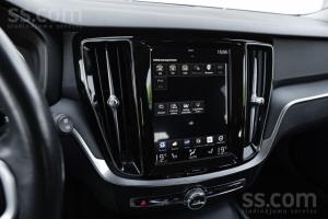 Zils Volvo V60 2019 Rīga, ar dzinēja tilpumu 2.00 L un nobraukumu 210 tūkst. km par 14700 €, foto 21 vietnē AUTOMOTO.COM.LV
