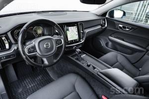 Zils Volvo V60 2019 Rīga, ar dzinēja tilpumu 2.00 L un nobraukumu 210 tūkst. km par 14700 €, foto 24 vietnē AUTOMOTO.COM.LV