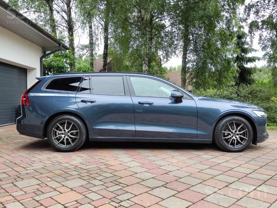 Zils Volvo V60 2019 Rīga, ar dzinēja tilpumu 2.00 L un nobraukumu 163 tūkst. km par 16900 €, foto 9 vietnē AUTOMOTO.COM.LV