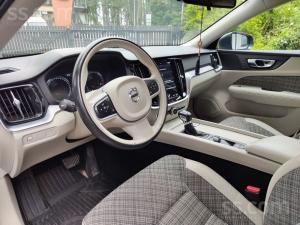 Zils Volvo V60 2019 Rīga, ar dzinēja tilpumu 2.00 L un nobraukumu 163 tūkst. km par 16900 €, foto 12 vietnē AUTOMOTO.COM.LV