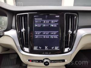 Zils Volvo V60 2019 Rīga, ar dzinēja tilpumu 2.00 L un nobraukumu 163 tūkst. km par 16900 €, foto 19 vietnē AUTOMOTO.COM.LV
