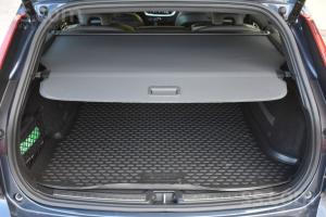 Zils Volvo V60 2019 Talsi, ar dzinēja tilpumu 2.00 L un nobraukumu 203 tūkst. km par 14700 €, foto 10 vietnē AUTOMOTO.COM.LV