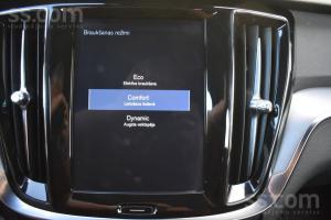 Zils Volvo V60 2019 Talsi, ar dzinēja tilpumu 2.00 L un nobraukumu 203 tūkst. km par 14700 €, foto 14 vietnē AUTOMOTO.COM.LV