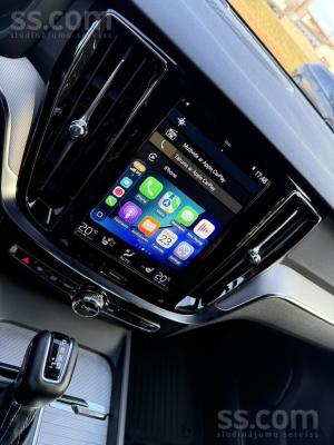 Blue Volvo V60 2019 in Riga, with an engine capacity of 2.00 L and mileage of 220 thousand km for 21500 €, photo 16 on AUTOMOTO.COM.LV