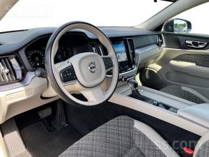 Blue Volvo V60 2019 in Riga, with an engine capacity of 2.00 L and mileage of 166 thousand km for 16500 €, photo 12 on AUTOMOTO.COM.LV
