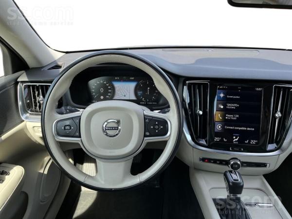 Zils Volvo V60 2019 Rīga, ar dzinēja tilpumu 2.00 L un nobraukumu 166 tūkst. km par 16500 €, foto 9 vietnē AUTOMOTO.COM.LV