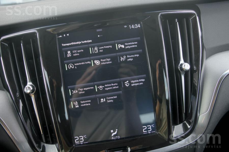 Синий Вольво B60 2019 в Тукумс, объемом двигателя 2.00 л и пробегом 108 тыс. км за 17994 €, фото 25 на AUTOMOTO.COM.LV