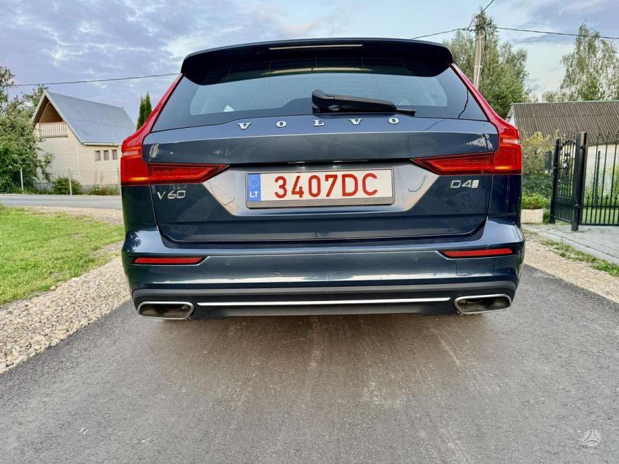 Zils Volvo V60 2019 Viļņa, ar dzinēja tilpumu 1.97 L un nobraukumu 233 tūkst. km par 14000 €, foto 8 vietnē AUTOMOTO.COM.LV