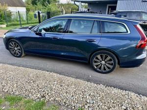 Zils Volvo V60 2019 Viļņa, ar dzinēja tilpumu 1.97 L un nobraukumu 233 tūkst. km par 14000 €, foto 10 vietnē AUTOMOTO.COM.LV