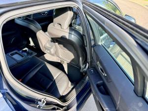 Zils Volvo V60 2019 Viļņa, ar dzinēja tilpumu 1.97 L un nobraukumu 233 tūkst. km par 14000 €, foto 19 vietnē AUTOMOTO.COM.LV