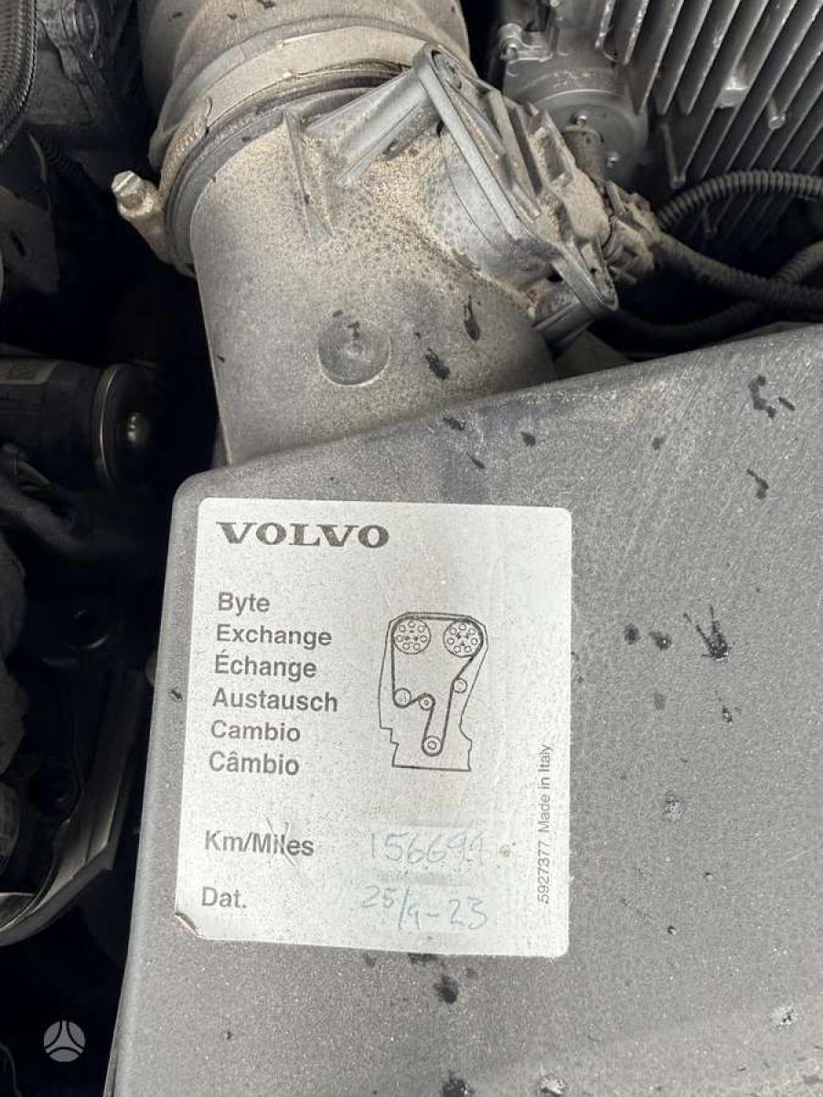 Zils Volvo V60 2019 Viļņa, ar dzinēja tilpumu 1.97 L un nobraukumu 233 tūkst. km par 14000 €, foto 29 vietnē AUTOMOTO.COM.LV