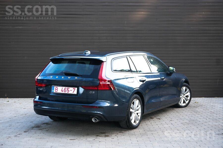 Zils Volvo V60 2019 Rīga, ar dzinēja tilpumu 2.00 L un nobraukumu 246 tūkst. km par 15890 €, foto 4 vietnē AUTOMOTO.COM.LV