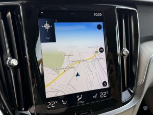 Zils Volvo V60 2019 Viļņa, ar dzinēja tilpumu 2.40 L un nobraukumu 273 tūkst. km par 13500 €, foto 27 vietnē AUTOMOTO.COM.LV