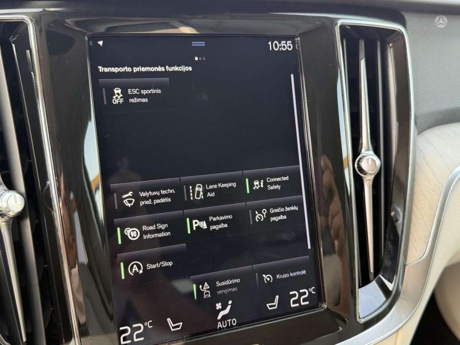 Zils Volvo V60 2019 Viļņa, ar dzinēja tilpumu 2.40 L un nobraukumu 273 tūkst. km par 13500 €, foto 28 vietnē AUTOMOTO.COM.LV