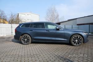 Zils Volvo V60 2020 Pērnava, ar dzinēja tilpumu 2.00 L un nobraukumu 129 tūkst. km par 24800 €, foto 2 vietnē AUTOMOTO.COM.LV