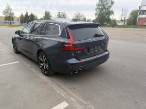 Zils Volvo V60 2020 Panevēža, ar dzinēja tilpumu 2.00 L un nobraukumu 326 tūkst. km par 12300 €, foto 6 vietnē AUTOMOTO.COM.LV