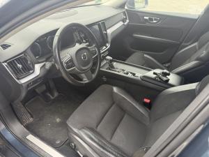 Zils Volvo V60 2020 Panevēža, ar dzinēja tilpumu 2.00 L un nobraukumu 326 tūkst. km par 12300 €, foto 13 vietnē AUTOMOTO.COM.LV