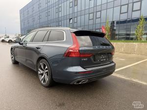 Zils Volvo V60 2020 Panevēža, ar dzinēja tilpumu 2.00 L un nobraukumu 326 tūkst. km par 12300 €, foto 7 vietnē AUTOMOTO.COM.LV