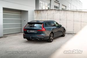Zils Volvo V60 2020 Tartu, ar dzinēja tilpumu 2.00 L un nobraukumu 159 tūkst. km par 23900 €, foto 11 vietnē AUTOMOTO.COM.LV