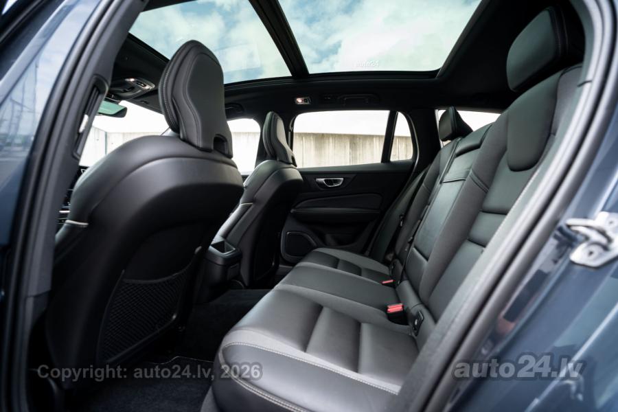 Zils Volvo V60 2020 Tartu, ar dzinēja tilpumu 2.00 L un nobraukumu 159 tūkst. km par 23900 €, foto 16 vietnē AUTOMOTO.COM.LV