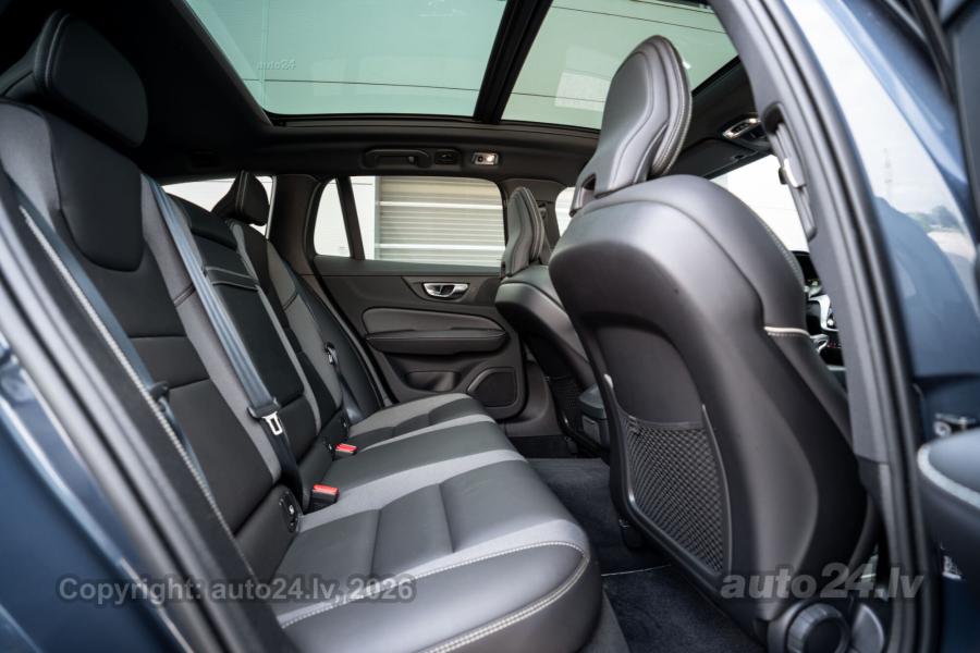 Zils Volvo V60 2020 Tartu, ar dzinēja tilpumu 2.00 L un nobraukumu 159 tūkst. km par 23900 €, foto 17 vietnē AUTOMOTO.COM.LV