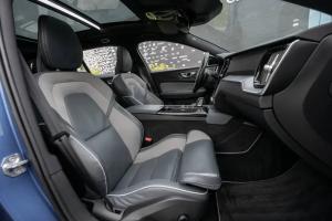 Синий Вольво B60 2020 в Елгава, объемом двигателя 2.00 л и пробегом 295 тыс. км за 18990 €, фото 26 на AUTOMOTO.COM.LV