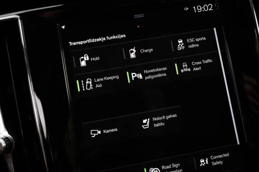 Синий Вольво B60 2020 в Елгава, объемом двигателя 2.00 л и пробегом 295 тыс. км за 18990 €, фото 36 на AUTOMOTO.COM.LV