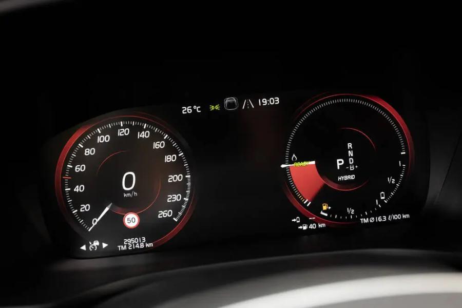 Синий Вольво B60 2020 в Елгава, объемом двигателя 2.00 л и пробегом 295 тыс. км за 18990 €, фото 45 на AUTOMOTO.COM.LV