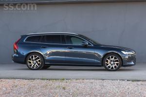 Zils Volvo V60 2020 Jelgava, ar dzinēja tilpumu 2.00 L un nobraukumu 174 tūkst. km par 18500 €, foto 5 vietnē AUTOMOTO.COM.LV