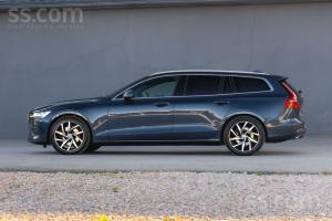 Zils Volvo V60 2020 Jelgava, ar dzinēja tilpumu 2.00 L un nobraukumu 174 tūkst. km par 18500 €, foto 9 vietnē AUTOMOTO.COM.LV