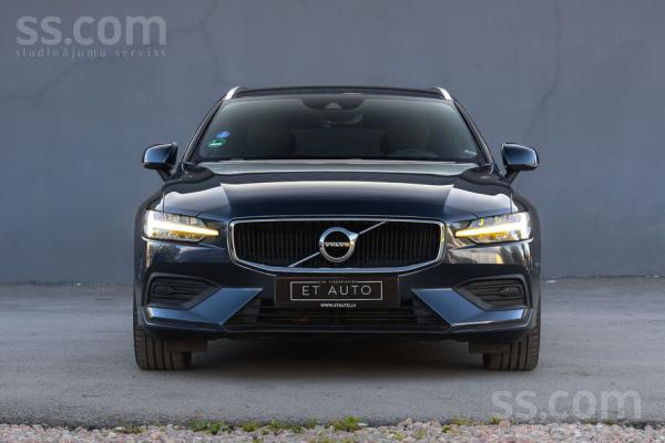 Volvo V60 2020 in Jelgava on AUTOMOTO.COM.LV Blue Volvo V60 2020 in Jelgava, with an engine capacity of 2.00 L and mileage of 174 thousand km for 18500 β¬, photo 3 on AUTOMOTO.COM.LV