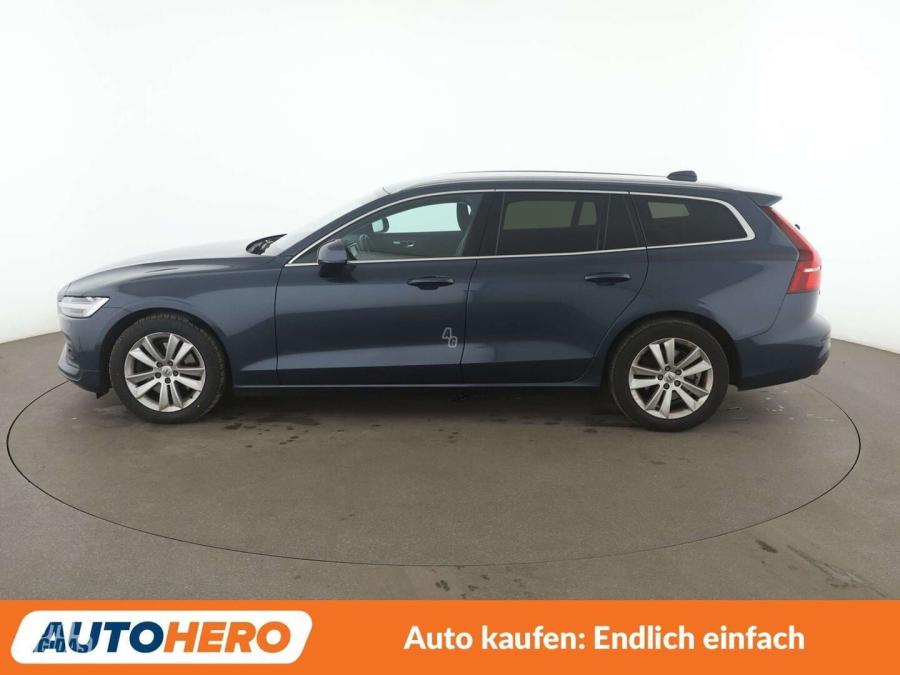 Zils Volvo V60 2021 Kauņa, ar dzinēja tilpumu 2.00 L un nobraukumu 98 tūkst. km par 28003 €, foto 3 vietnē AUTOMOTO.COM.LV