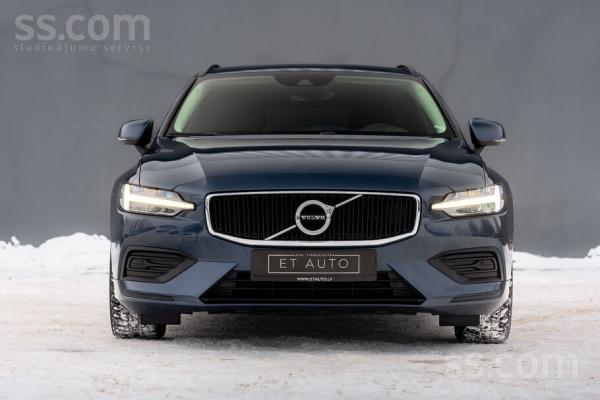 Blue Volvo V60 2021 in Jelgava, with an engine capacity of 2.00 L and mileage of 205 thousand km for 16500 €, photo 2 on AUTOMOTO.COM.LV
