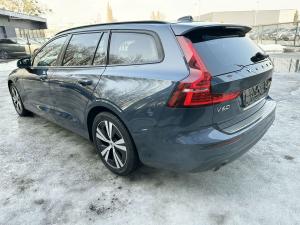 Blue Volvo V60 2021 in Kaunas, with an engine capacity of 2.00 L and mileage of 199 thousand km for 16500 €, photo 4 on AUTOMOTO.COM.LV