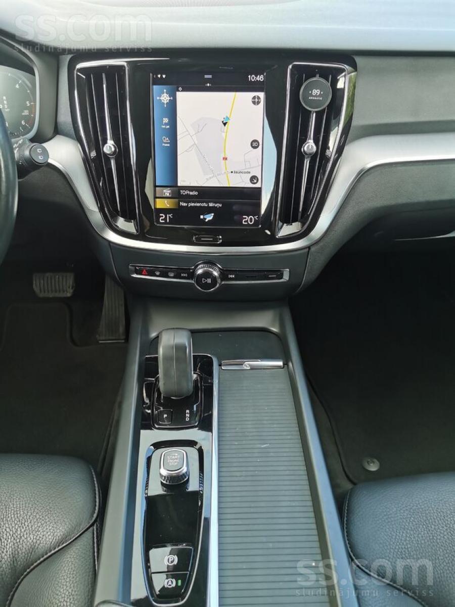 Zils Volvo V60 2021 Bauska, ar dzinēja tilpumu 2.00 L un nobraukumu 185 tūkst. km par 16200 €, foto 13 vietnē AUTOMOTO.COM.LV