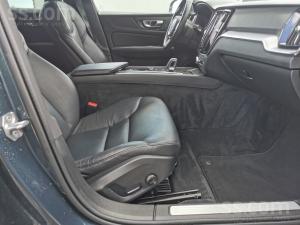 Zils Volvo V60 2021 Bauska, ar dzinēja tilpumu 2.00 L un nobraukumu 185 tūkst. km par 16200 €, foto 15 vietnē AUTOMOTO.COM.LV