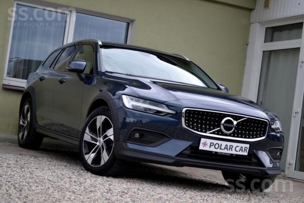 Zils Volvo V60 2021 Tukums, ar dzinēja tilpumu 2.00 L un nobraukumu 250 tūkst. km par 21990 €, foto 2 vietnē AUTOMOTO.COM.LV