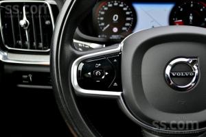 Blue Volvo V60 2021 in Tukums, with an engine capacity of 2.00 L and mileage of 250 thousand km for 21990 €, photo 28 on AUTOMOTO.COM.LV