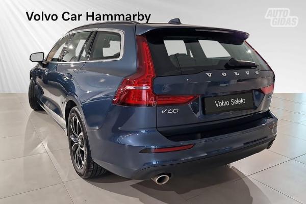 Blue Volvo V60 2022 in Kaunas, with an engine capacity of 0.00 L and mileage of 71 thousand km for 32166 €, photo 4 on AUTOMOTO.COM.LV