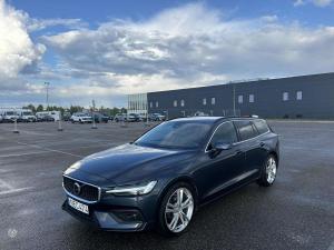 Blue Volvo V60 2022 in Vilnius, with an engine capacity of 1.97 L and mileage of 96 thousand km for 27900 €, photo  on AUTOMOTO.COM.LV