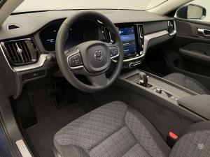 Blue Volvo V60 2022 in Vilnius, with an engine capacity of 1.97 L and mileage of 96 thousand km for 27900 €, photo 43 on AUTOMOTO.COM.LV