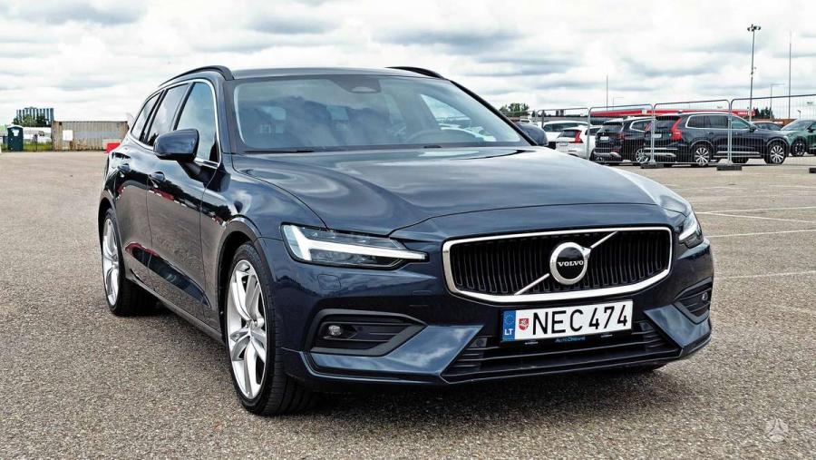 Zils Volvo V60 2022 Viļņa, ar dzinēja tilpumu 1.97 L un nobraukumu 96 tūkst. km par 27700 €, foto 6 vietnē AUTOMOTO.COM.LV