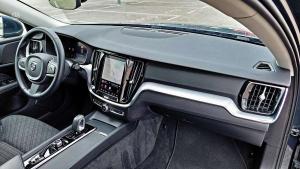 Zils Volvo V60 2022 Viļņa, ar dzinēja tilpumu 1.97 L un nobraukumu 96 tūkst. km par 27700 €, foto 18 vietnē AUTOMOTO.COM.LV