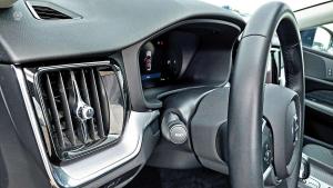 Zils Volvo V60 2022 Viļņa, ar dzinēja tilpumu 1.97 L un nobraukumu 96 tūkst. km par 27700 €, foto 21 vietnē AUTOMOTO.COM.LV