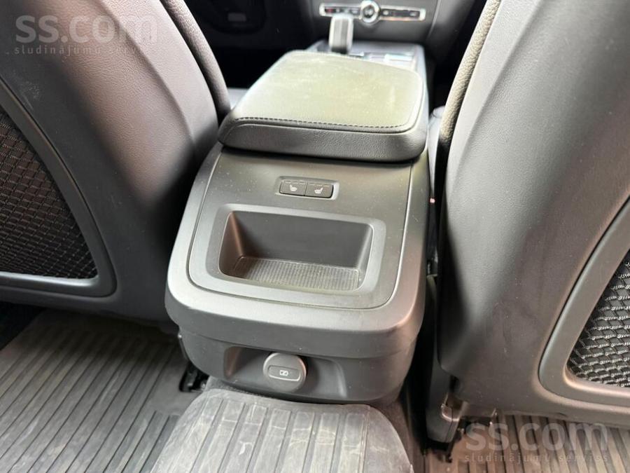 Синий Вольво B60 2022 в Гулбене, объемом двигателя 2.00 л и пробегом 89 тыс. км за 32900 €, фото 8 на AUTOMOTO.COM.LV