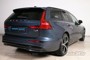 Zils Volvo V60 2024 Pērnava, ar dzinēja tilpumu 2.00 L un nobraukumu 27 tūkst. km par 49990 €, foto 7 vietnē AUTOMOTO.COM.LV