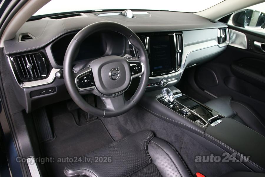 Zils Volvo V60 2024 Pērnava, ar dzinēja tilpumu 2.00 L un nobraukumu 27 tūkst. km par 49990 €, foto 9 vietnē AUTOMOTO.COM.LV
