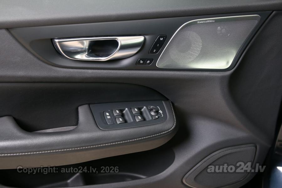 Zils Volvo V60 2024 Pērnava, ar dzinēja tilpumu 2.00 L un nobraukumu 27 tūkst. km par 49990 €, foto 14 vietnē AUTOMOTO.COM.LV