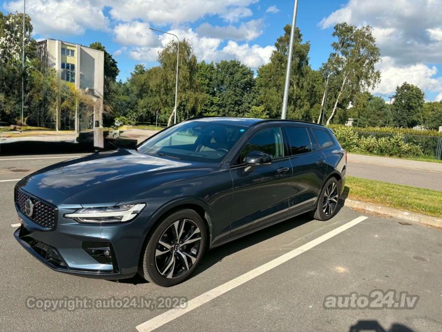 Синий Вольво B60 2024 в Таллин, объемом двигателя 2.00 л и пробегом 52 тыс. км за 41900 €, фото 13 на AUTOMOTO.COM.LV